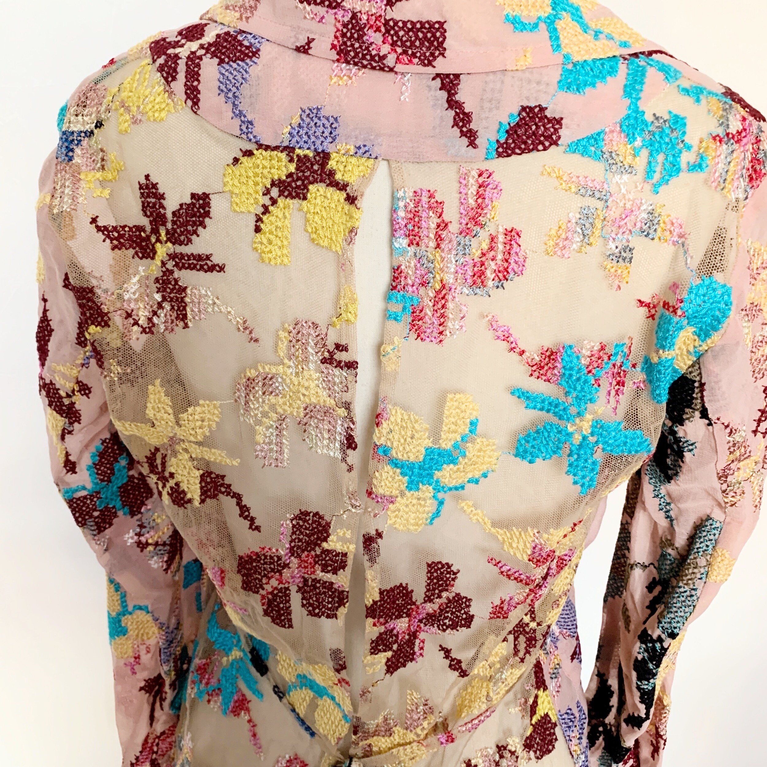 Dries Van Noten Archive 2001 SS Vintage Floral Embroidery Dries Van Noten Archive 2001 SS Vintage Floral Embroidery