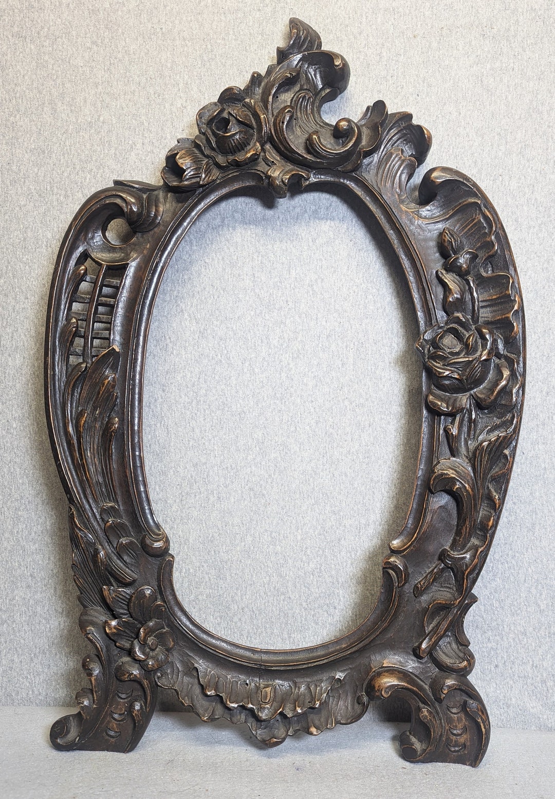 9x15 Oval Frame approximate Size Vintage Carved Wood With Easel or Wall ...