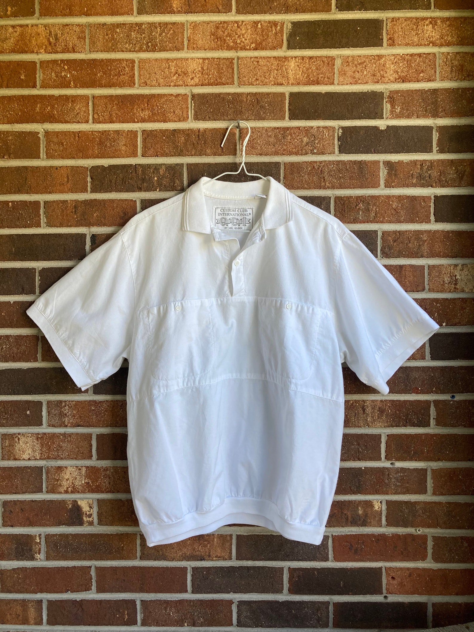VINTAGE 80s Custom Club International Size Medium White Collared Beach ...