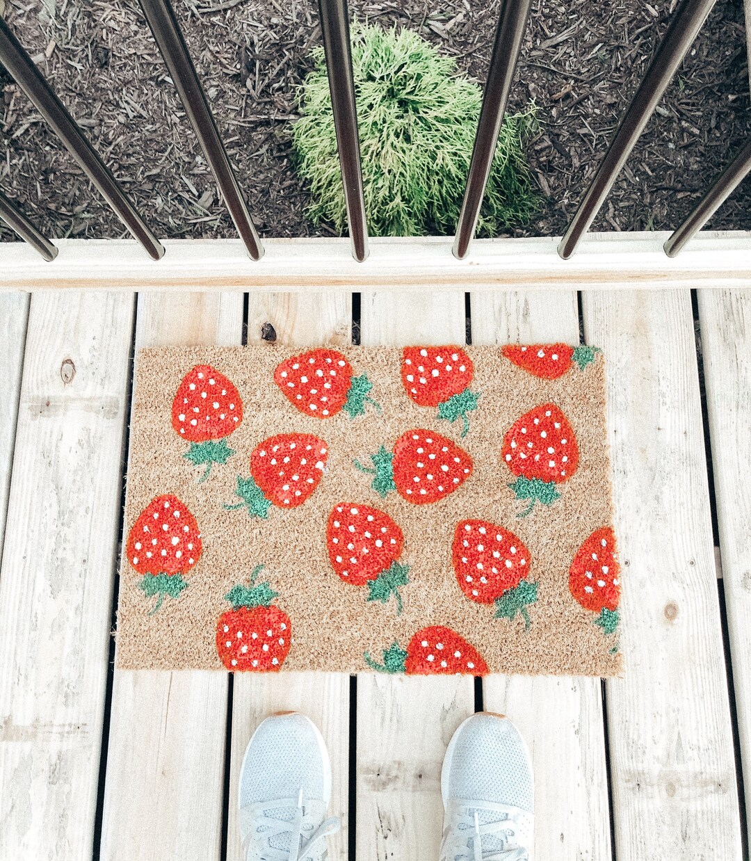 Strawberry Doormat- Summer Doormat - Farmhouse Decor - Home Decor - Etsy