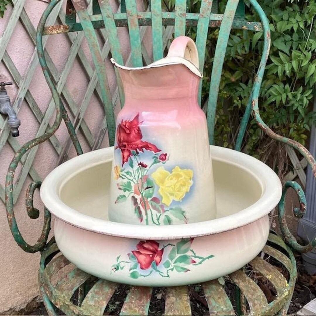 Antique Impressive Late 1860 BEDROOM WASHING SET Pink and Yellow Life ...