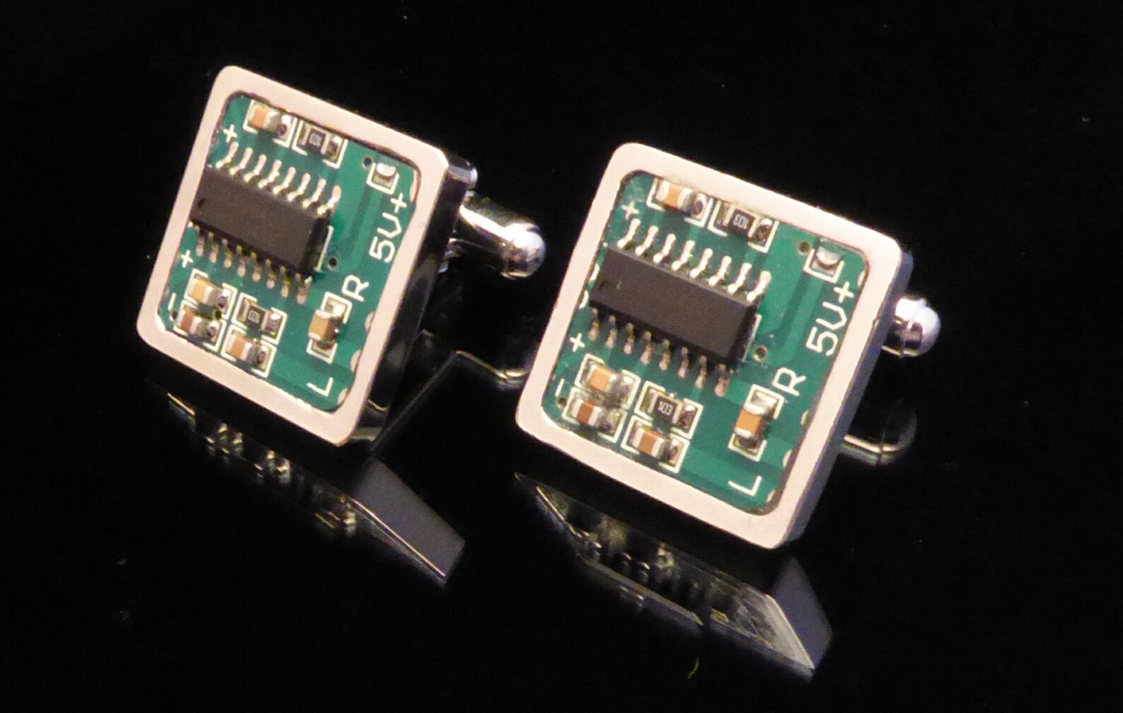 Steampunk PCB With Surface-mounted Chip Cufflinks - Etsy