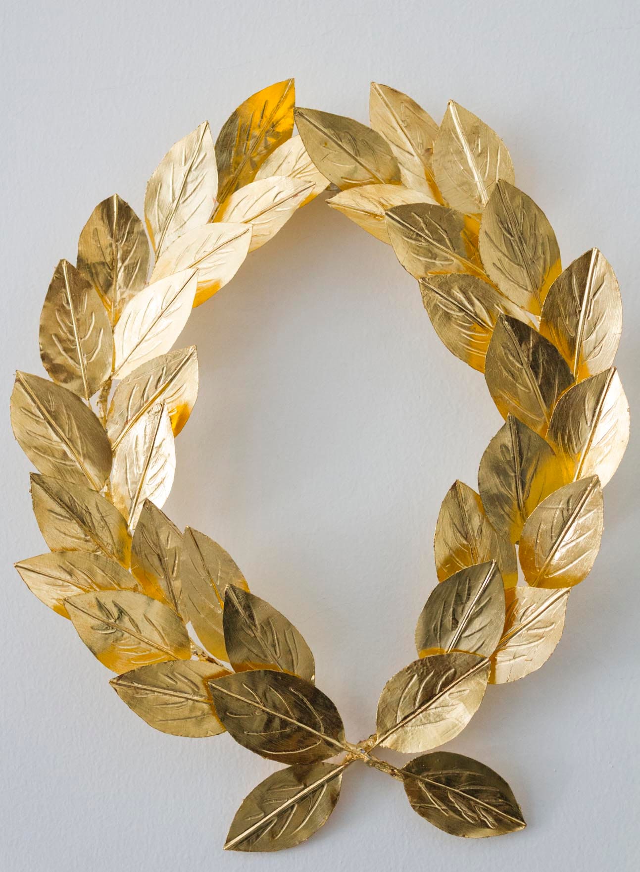 Golden Laurel Wreath Crown Ancient Greek Style Bay Leaves Leaf Crown ...