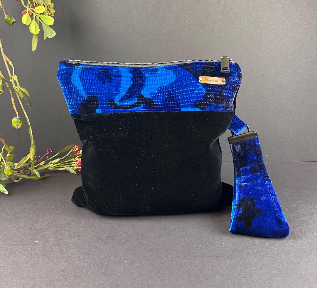 Velvet Wristlet / Blue Velvet Pouch / Small Velvet Purse - Etsy