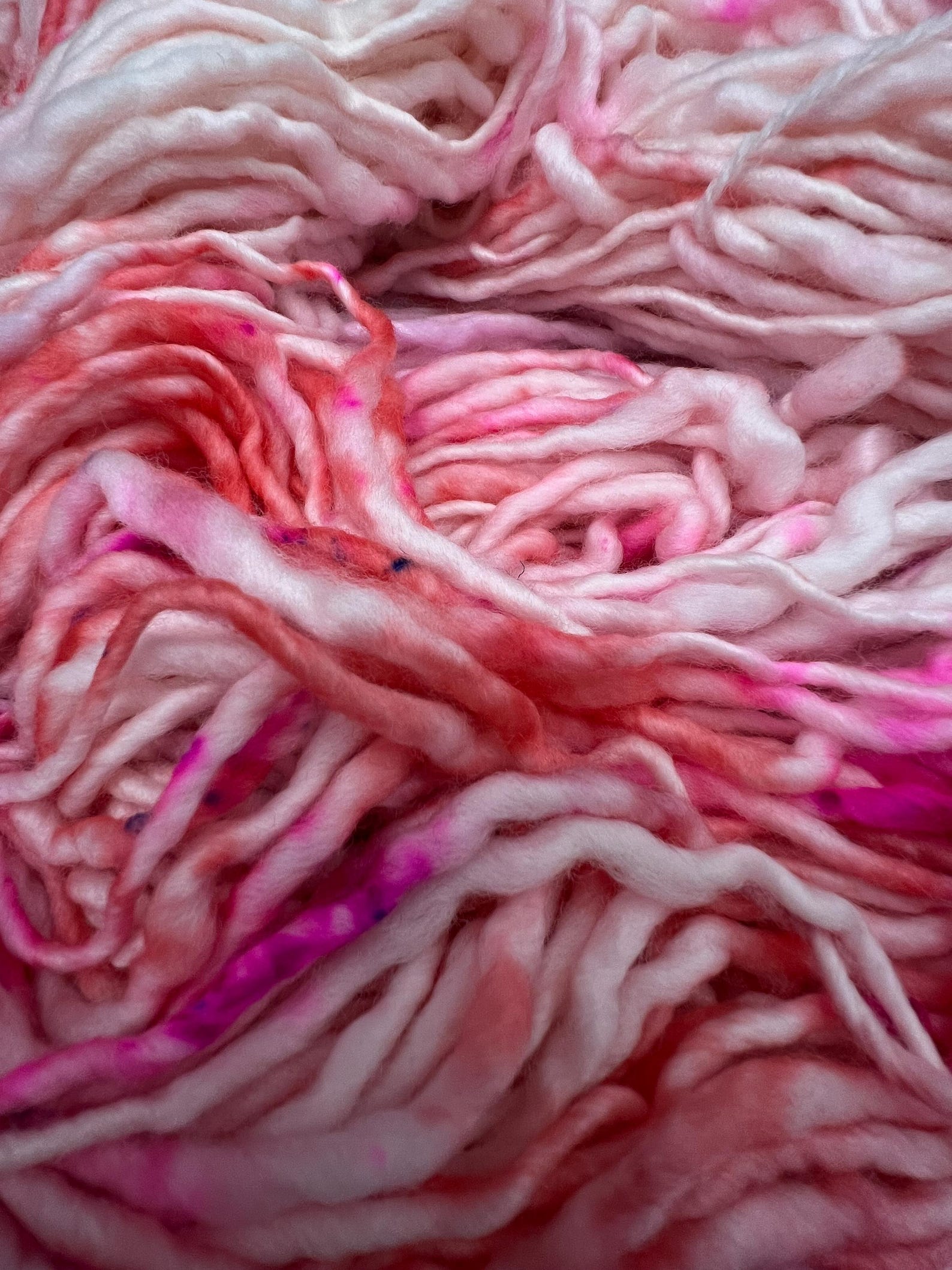 Rosebuds / Lightly Speckled Blush Yarn / Bulky Yarn / Single Ply Yarn ...