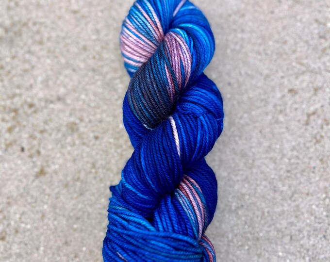 Deep Blue Yarn / Chunky Hand-dyed Yarn / Chunky Blue Yarn / Quick Knit ...