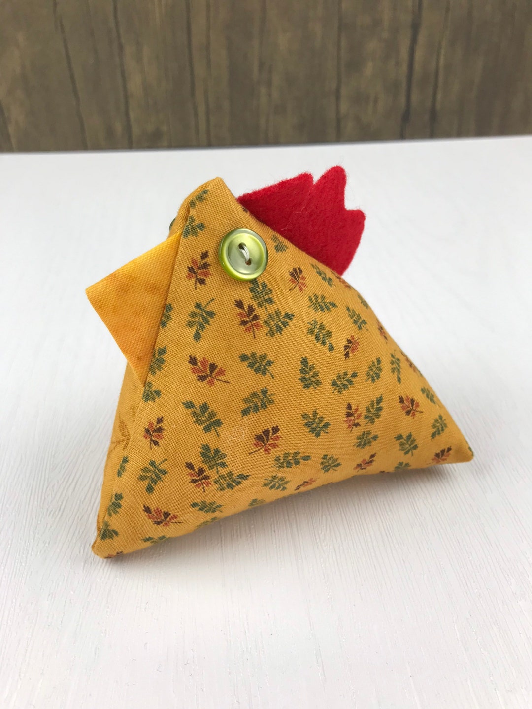 Chicken Pin Cushions, Novelty Pincushion, Fabric Pin Cushions, Sewing ...