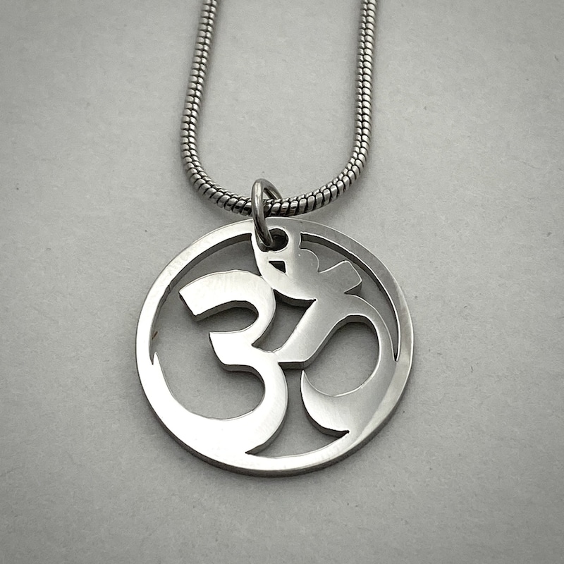 Om Pendant Large Silver - Etsy