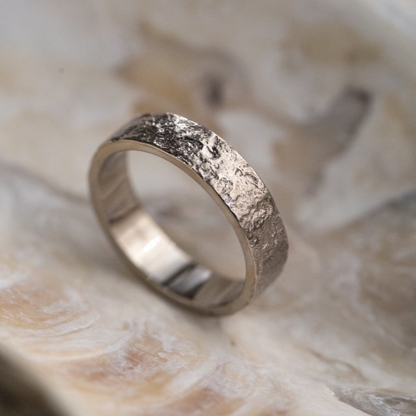 Rustic Wedding Band - Etsy