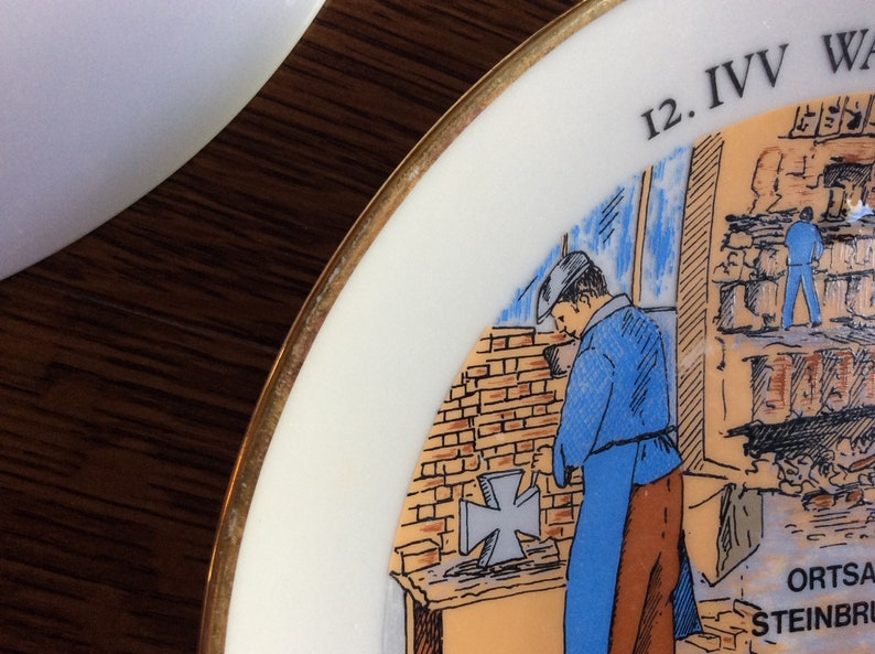 German Travel Souvenir Decorative Wall Plates 1983 - Etsy