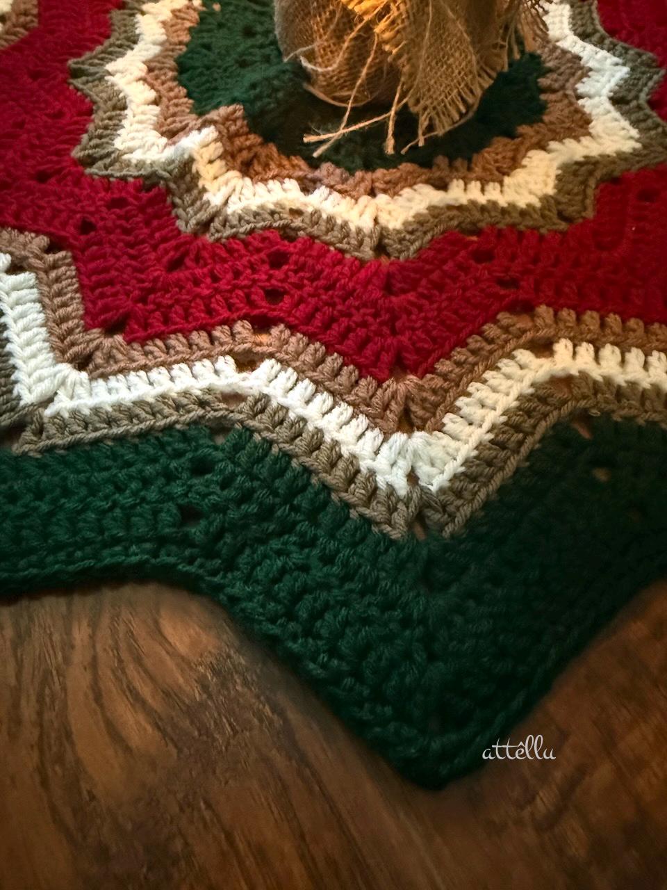 Crochet Christmas Tree Skirt: Vintage Ripple Design, Holiday Home Decor ...