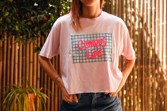 VINTAGE ©1980s "Campus Life" Graphic T-shirt - Size L… - Gem