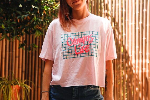 VINTAGE ©1980s "Campus Life" Graphic T-shirt - Size L… - Gem