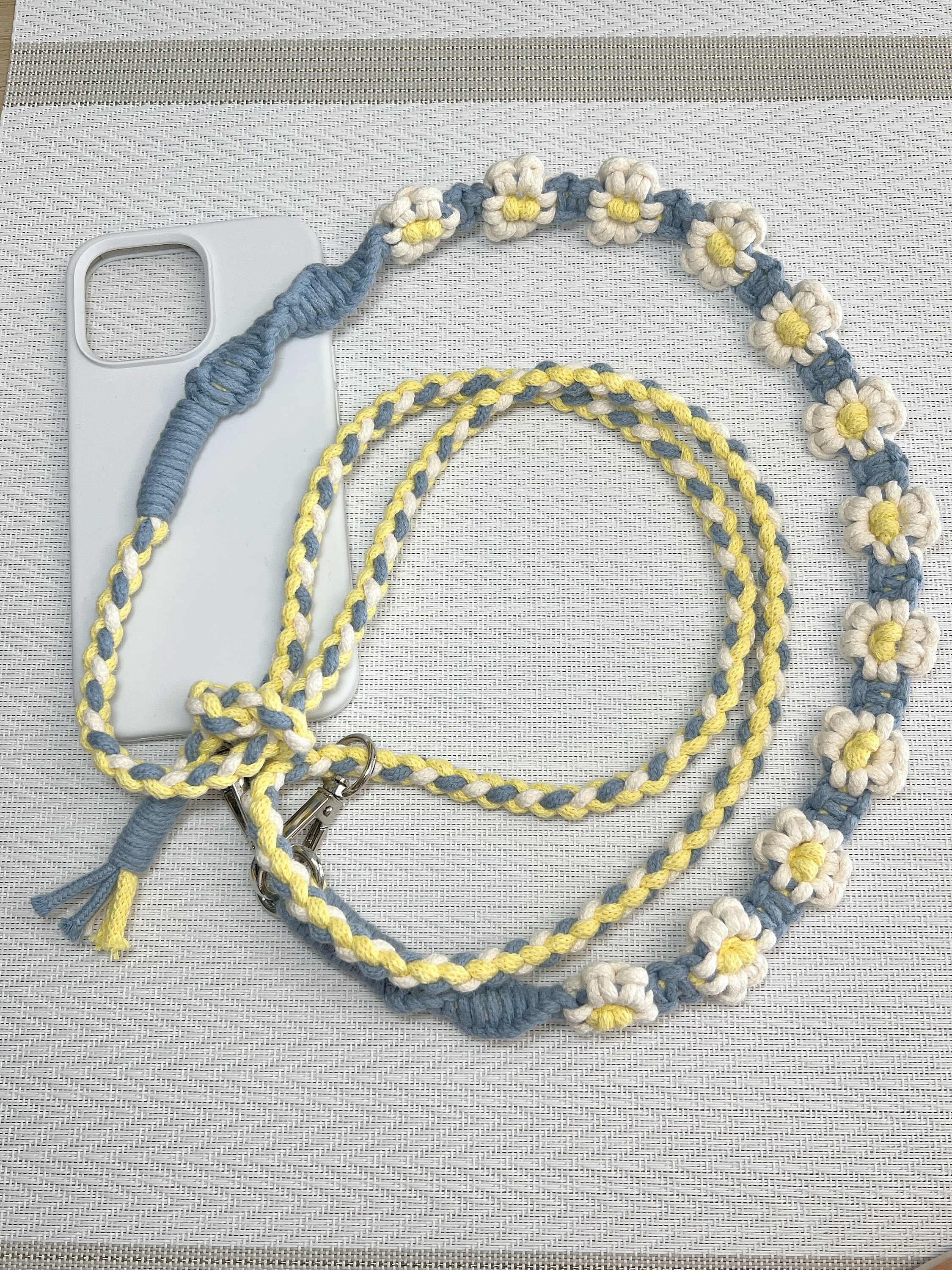 Colorful Macrame Flower Mobile Phone Chain, Hands-free Phone ...