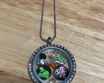 Sally Necklace | Etsy