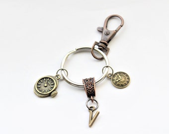 Clock keychain | Etsy