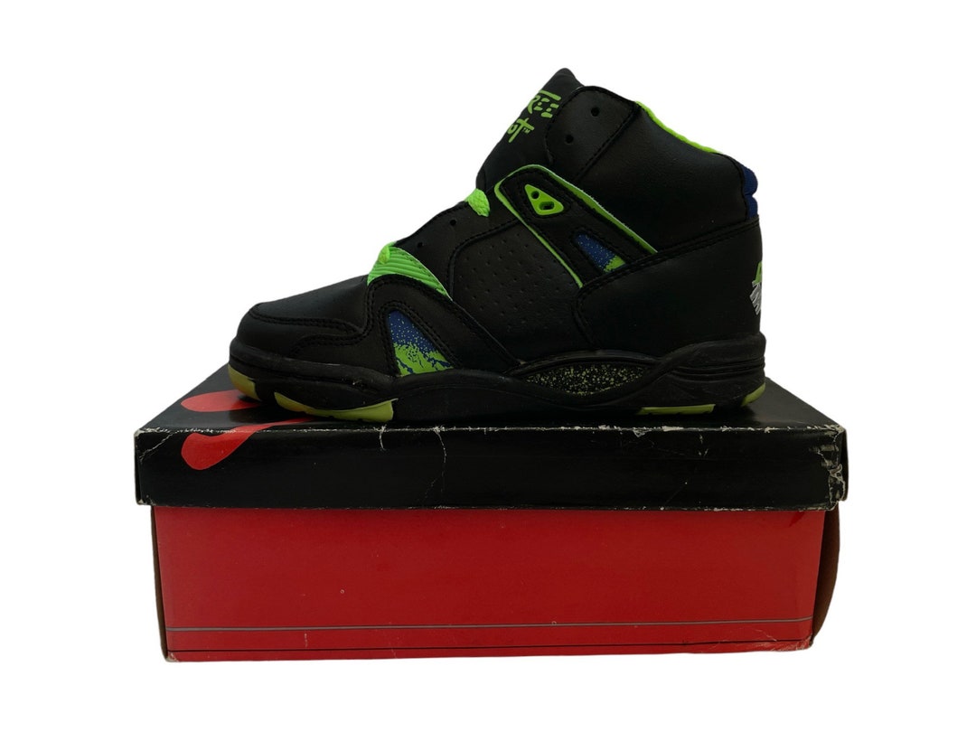 Vintage Youth Mitre Wicked Hangball Sneakers Shoes Big Kids Size 3.5 ...