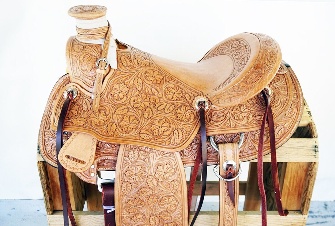 Made to Order Wade Roper Roping Horse Saddle, Hard Seat Handmade ...