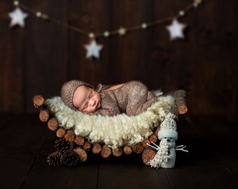 Newborn Digital Backdrop Christmas Snowy Shelf with Snowman on | Etsy