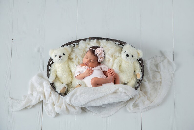 Milky White Teddy Bears Newborn Digital Backdrop Newborn Photography ...