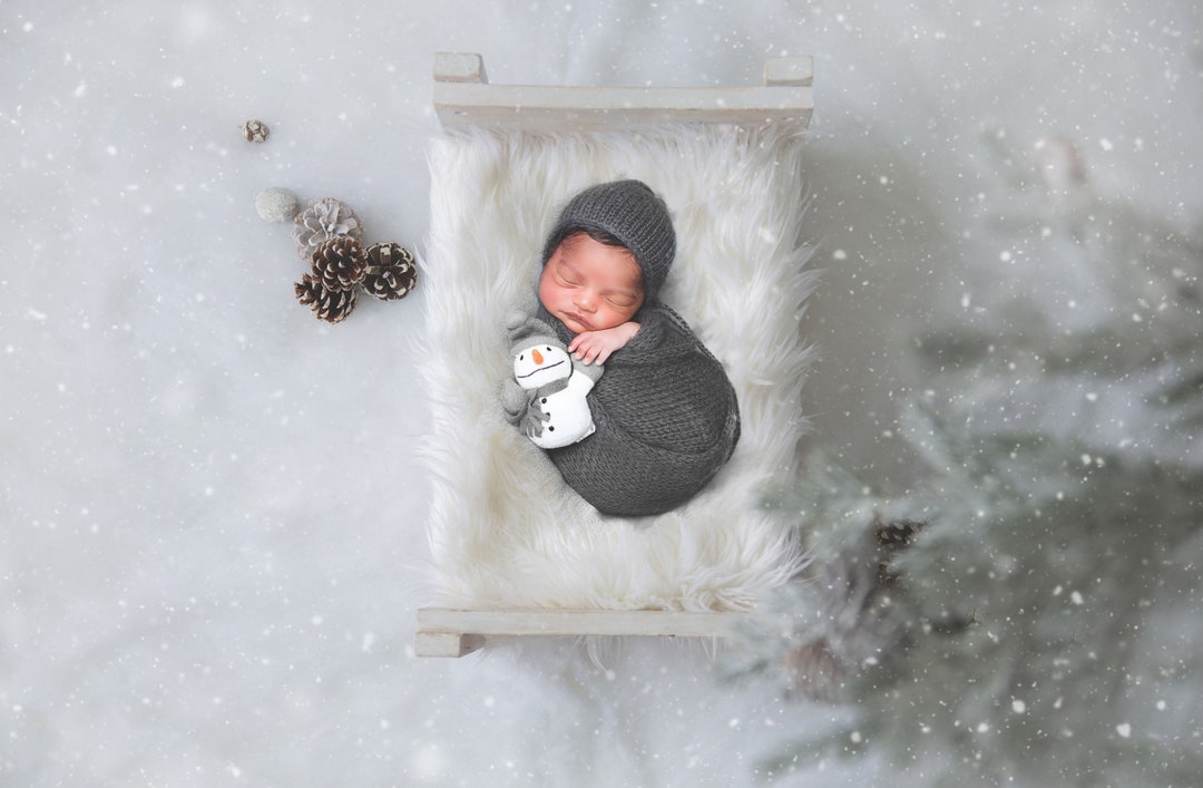Newborn Winter Backdrop White Snow Bed With Hanging Christmas Tree ...