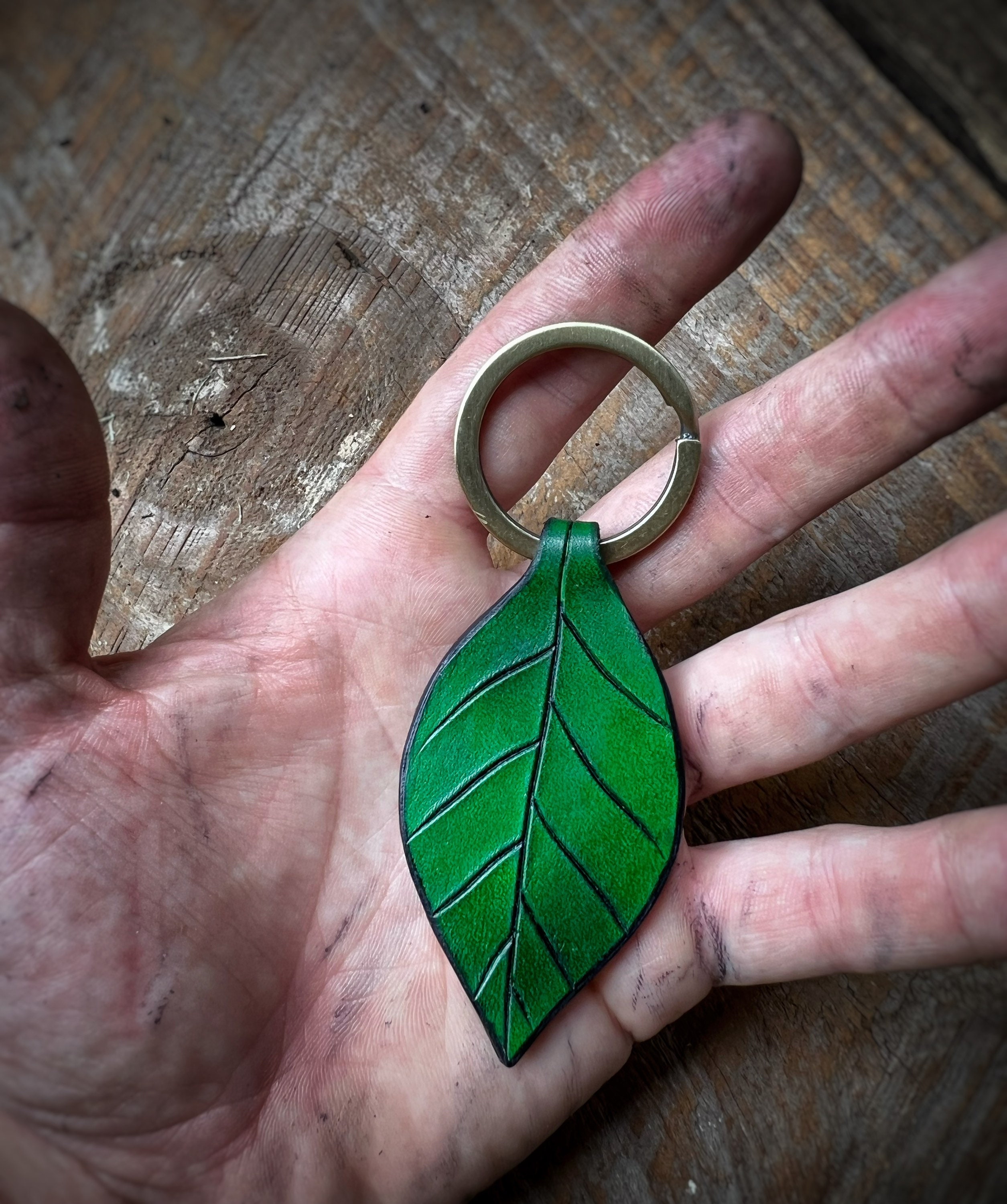 Handmade Leather Leaf Keyring - Etsy