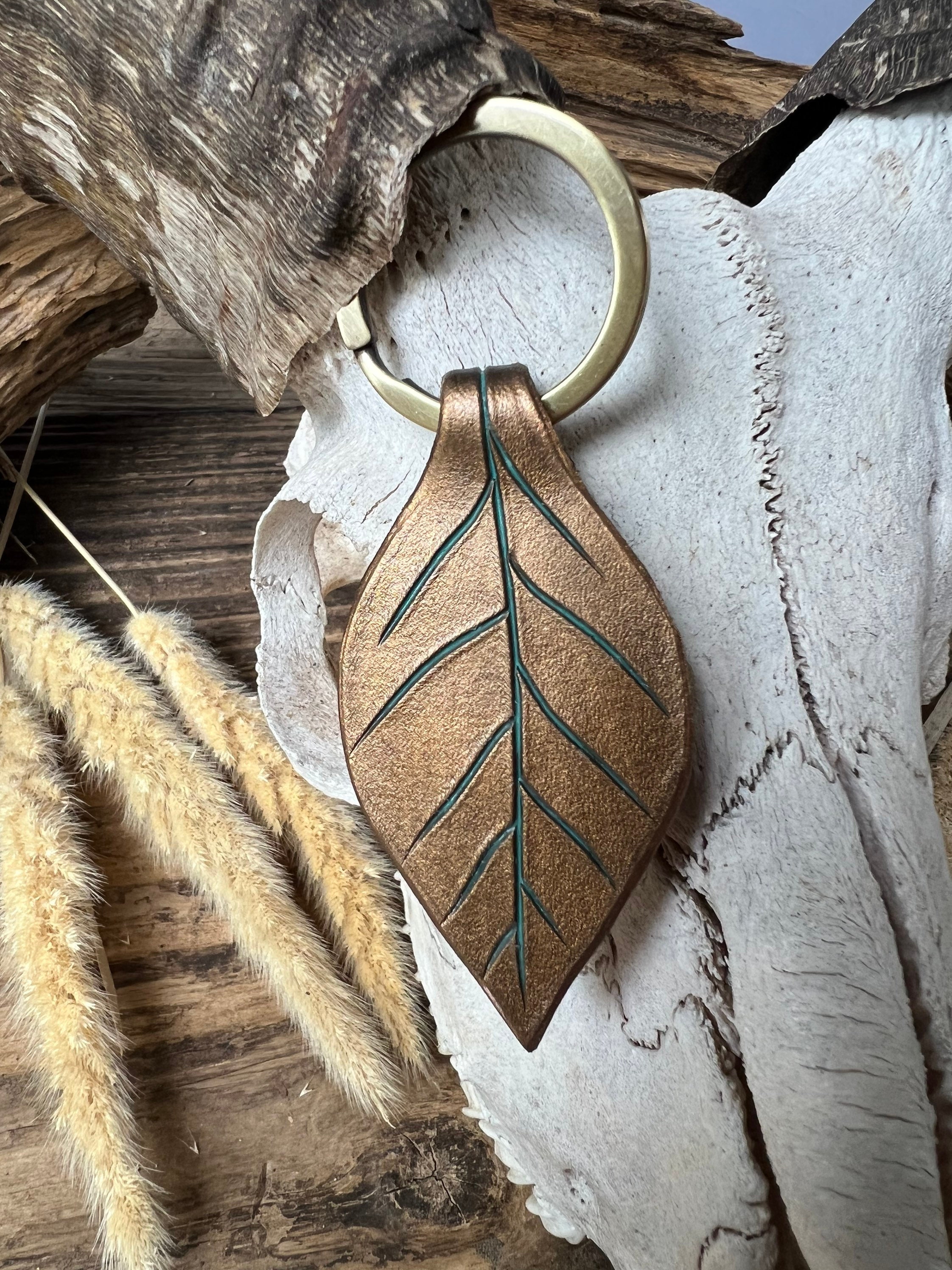 Handmade Leather Leaf Keyring - Etsy