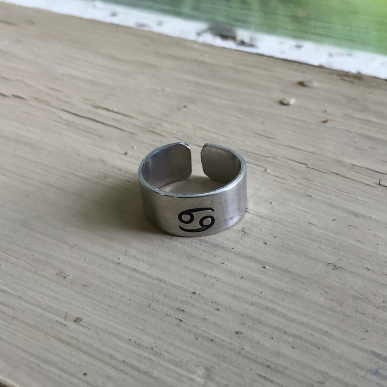 Cancer Ring Horoscope Ring Zodiac Jewelry Zodiac Ring - Etsy