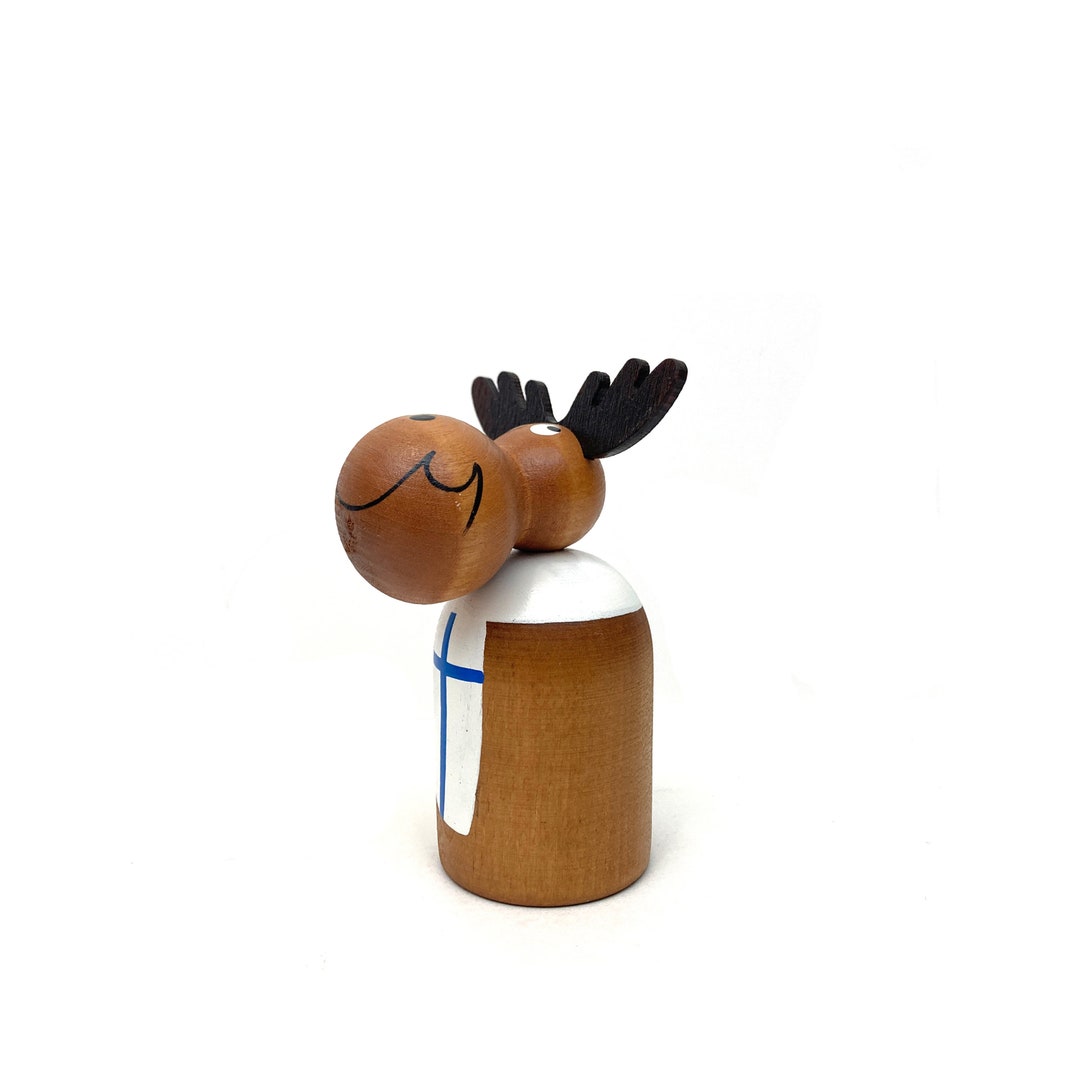 Wooden Moose Bottle Opener 4" Figure Figural Toy Finland Finnish Flag ...