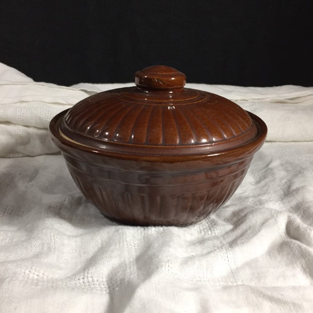 Vintage Pottery Bean Pot USA Bean Pot 1940s Covered Bean - Etsy