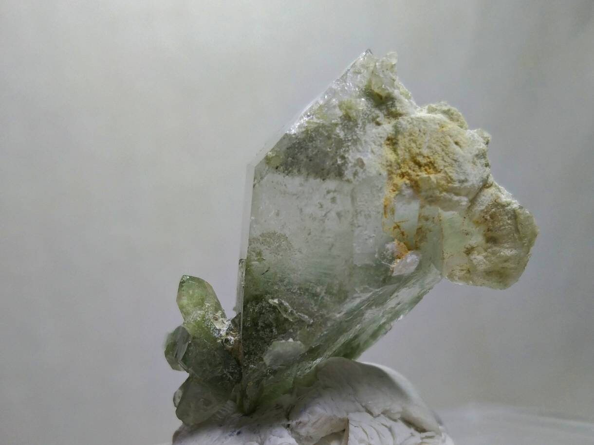 Natural Top Quality Beautiful 19 Grams Chlorine Quartz Crystal - Etsy