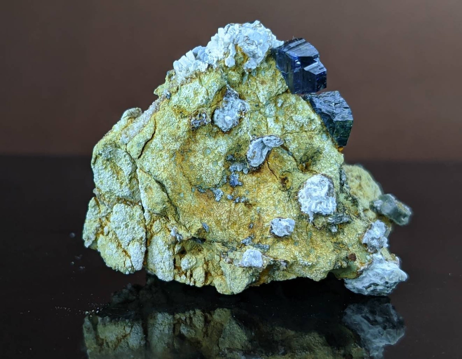 Rare on Matrix Anatas Crystals With Chlorine Quartz Specimen - Etsy