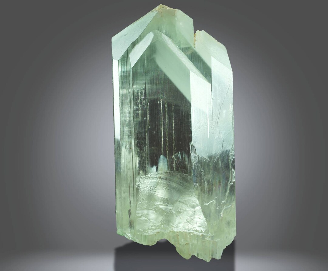 Spodumene Var Green Kunzite Aka Hiddenite Clear Gem Quality Lustrous ...