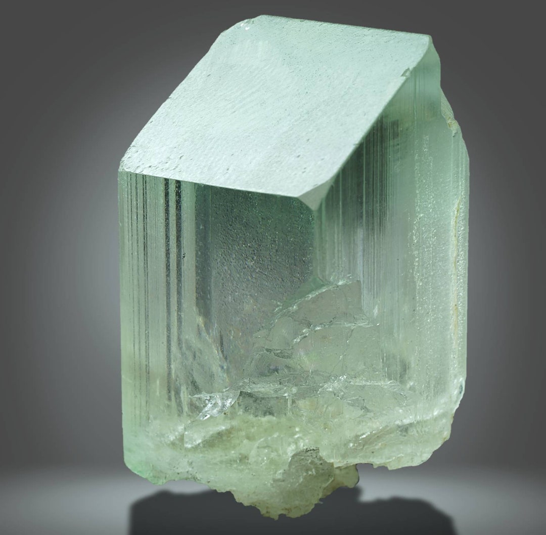 Spodumene Var Green Kunzite Aka Hiddenite Clear Gem Quality Lustrous ...