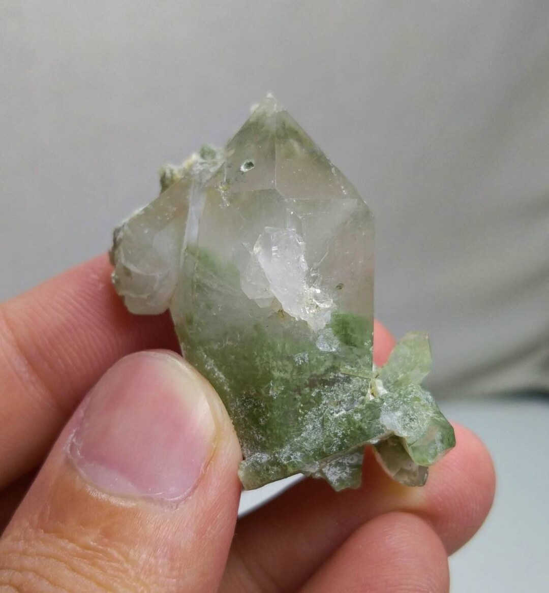 Natural Top Quality Beautiful 19 Grams Chlorine Quartz Crystal - Etsy