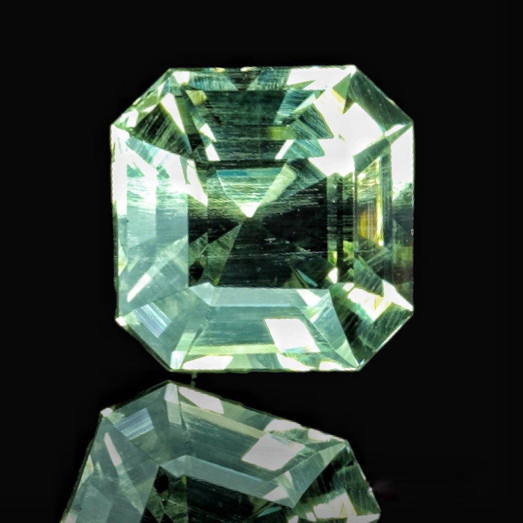 Light Green Beryl Asscher Cut Shape With Eye Clean Clarity Faceted Gem ...