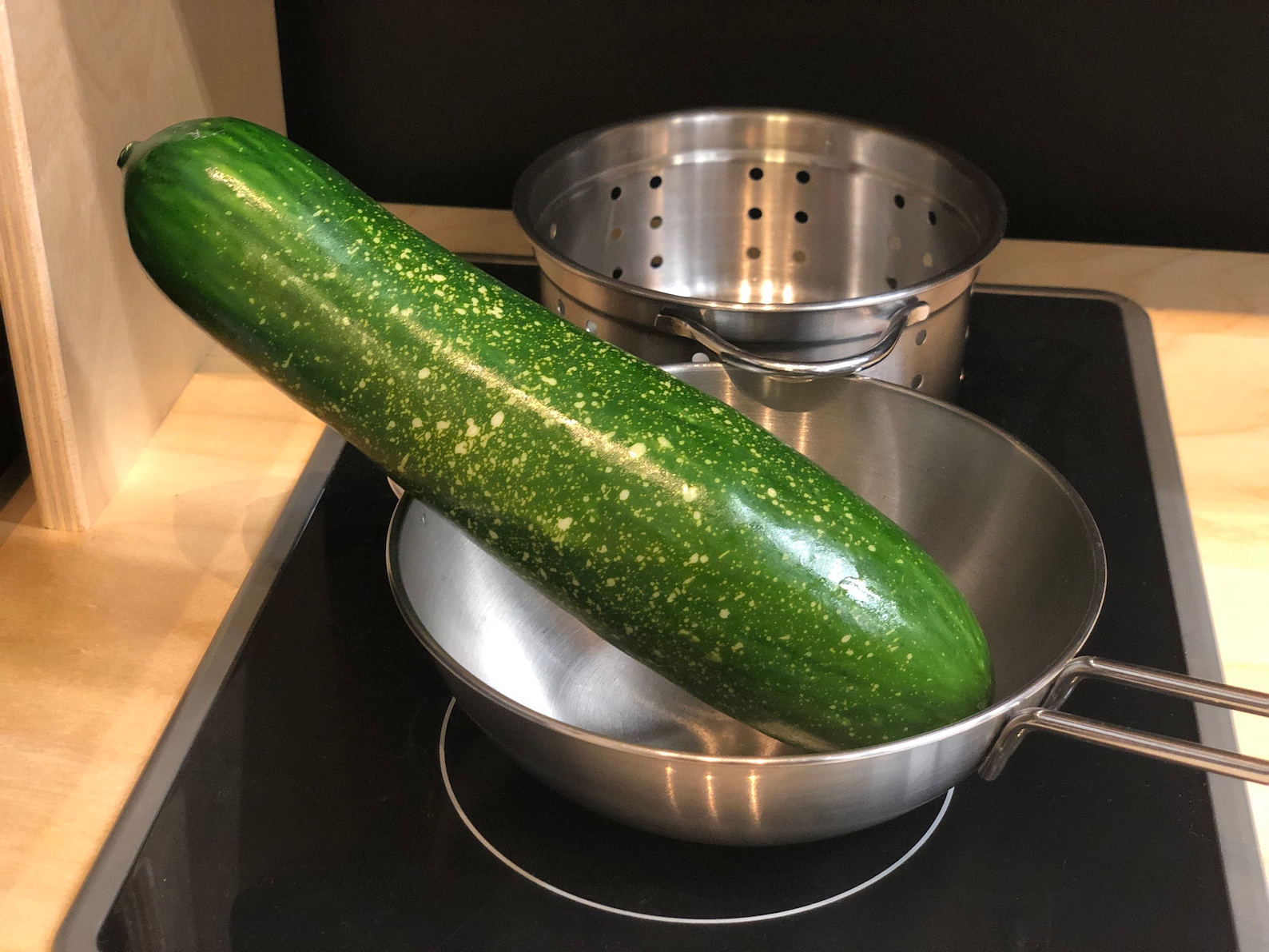 Artificial Cucumber Large Plastic Fake Vegetables Food Green Home Decor ...