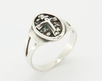 Crucifix ring | Etsy