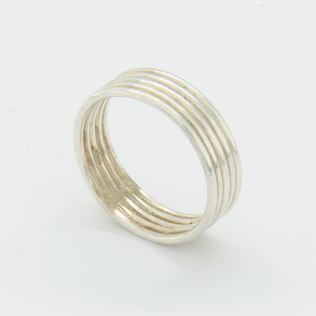Vintage Silver Band With a Ribbed Finish, Minimalist Silver Ring ...