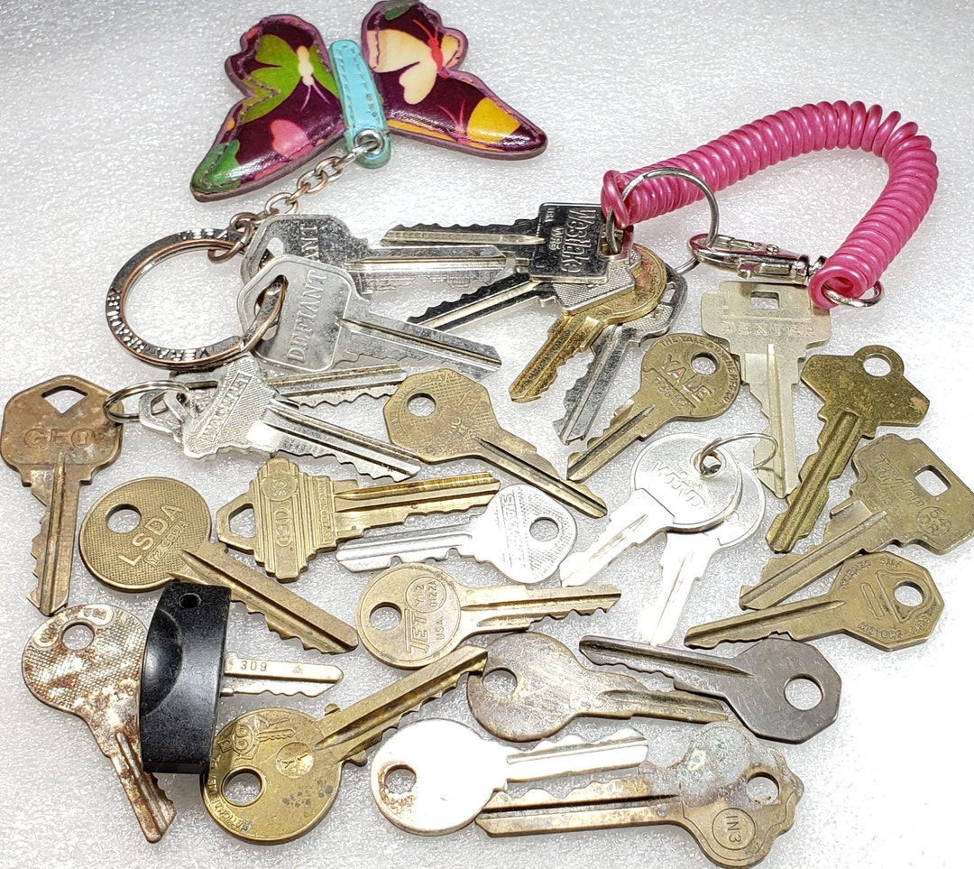28 Vintage Keys Padlock Keys Room Keys Door Keys Old Keys YAMAHA Key ...