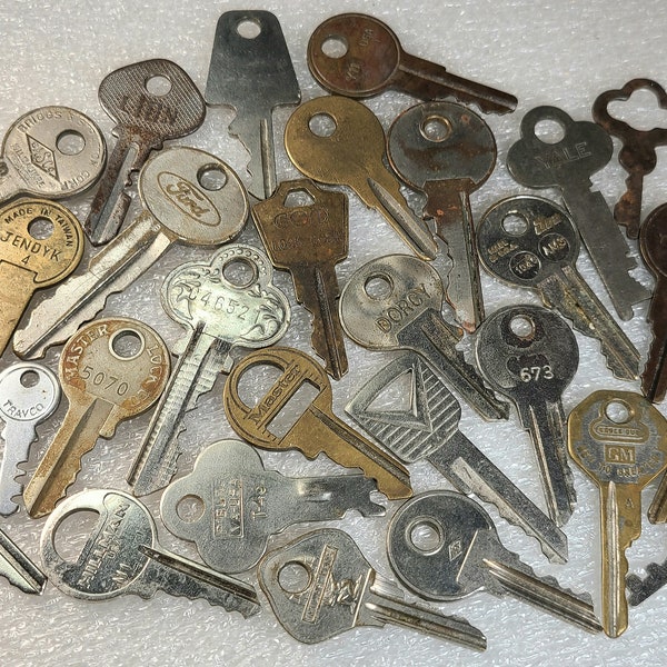 Old Keys - Etsy