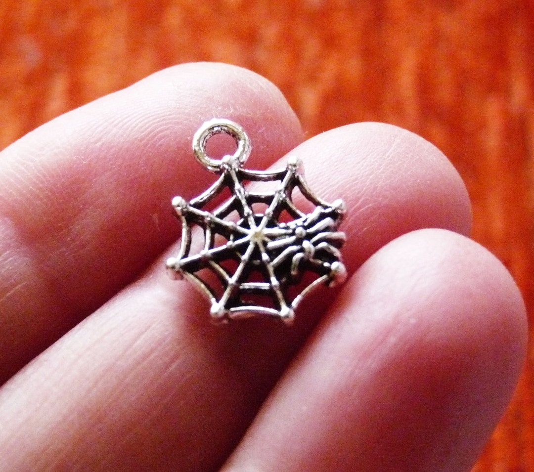 5/10x Spider Web Charms, Cobweb Pendant, Antique Silver Tone C141 - Etsy