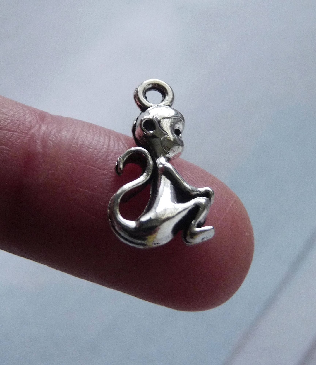 4x Monkey Charms, Antique Silver Tone Cute Zoo Pendants U174 - Etsy