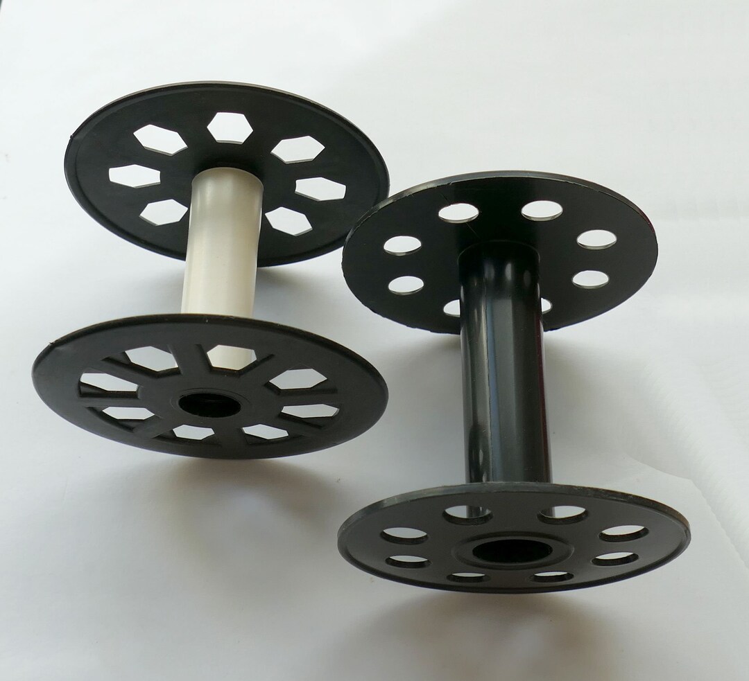 2x Plastic Empty Spools for Wire/chain/cord/ribbon, Bobbin in 2 Sizes ...