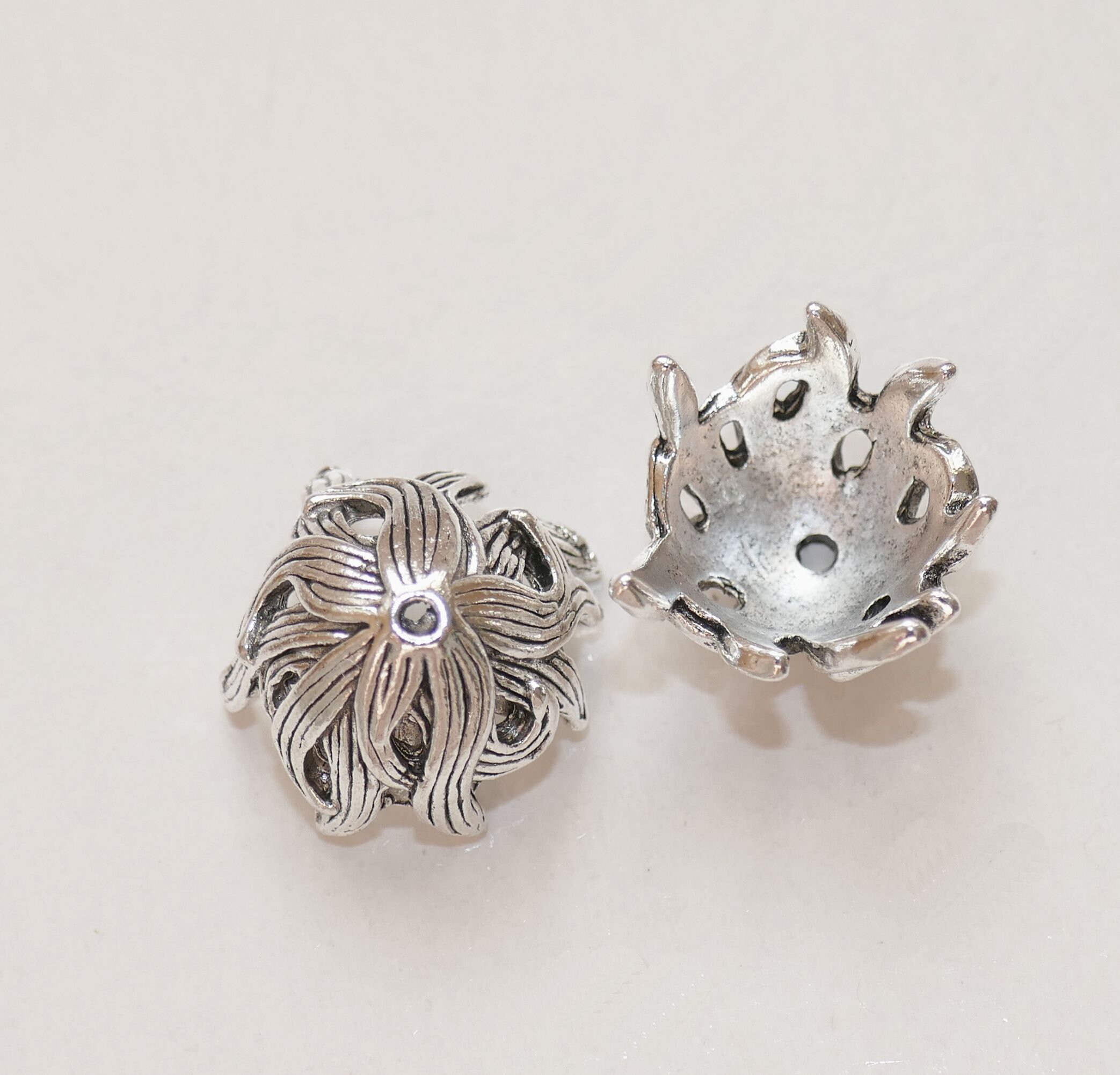 4x Large Flower Bead Caps 15mm, Antique Silver Tone Metal End Spacers ...