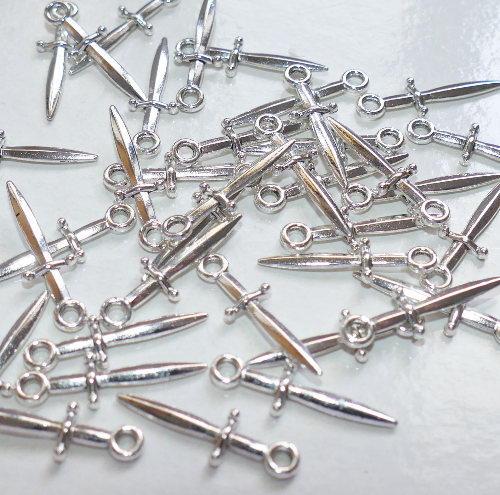 5/10x Sword Charm 3D Saber Charms Silver Tone Metal Charms - Etsy