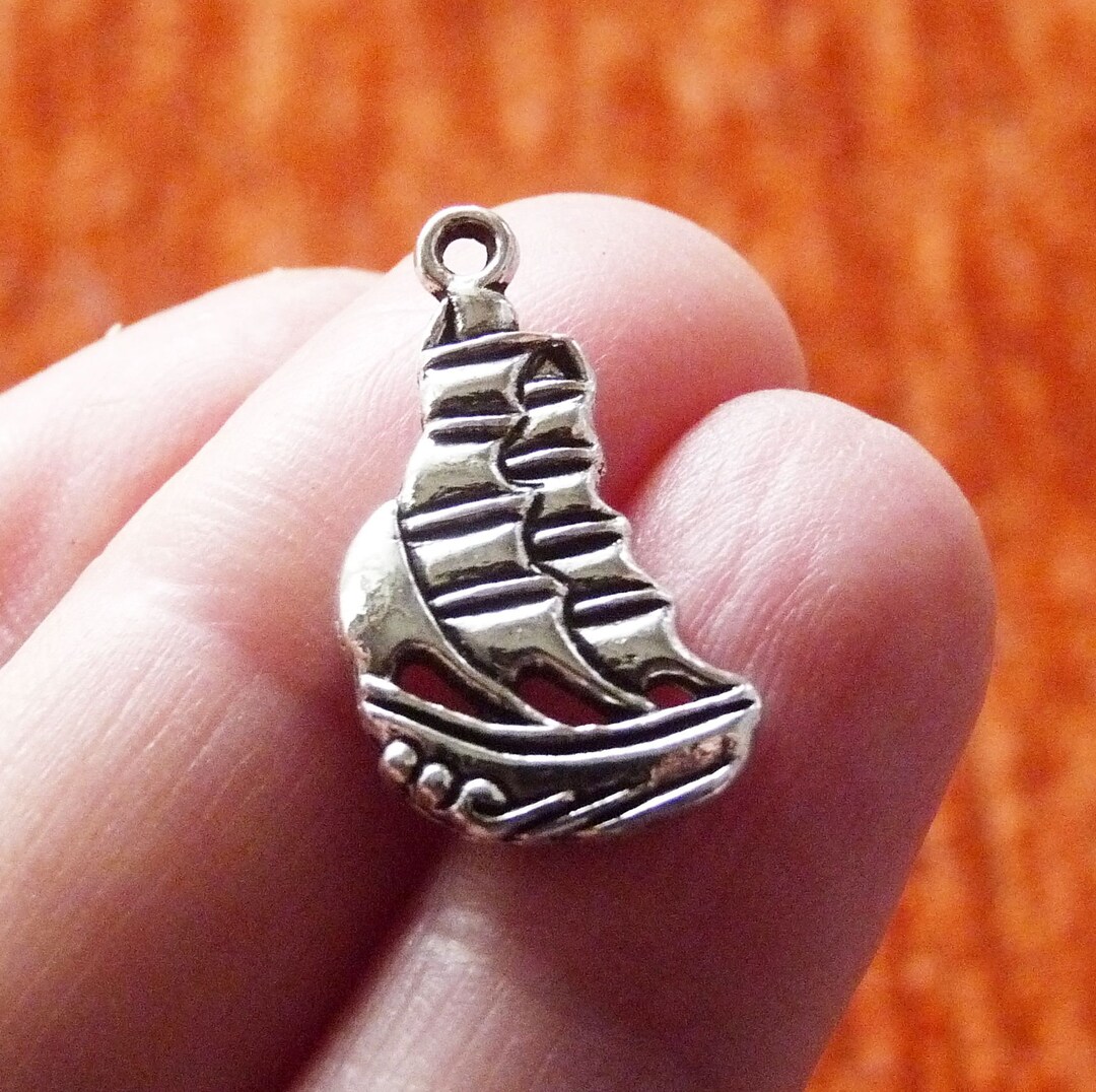 30x Boat Bulk Charm, Antique Silver Tone Sailboat Pendants C290 - Etsy