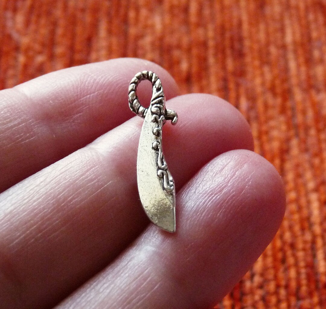 30x Sword Bulk Charms, Antique Silver Tone Metal Charms C584 - Etsy
