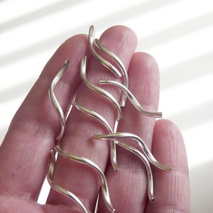 20x Silver 25mm Long Tube Curved Beads, Silver Color Elbow Noodle Wave ...