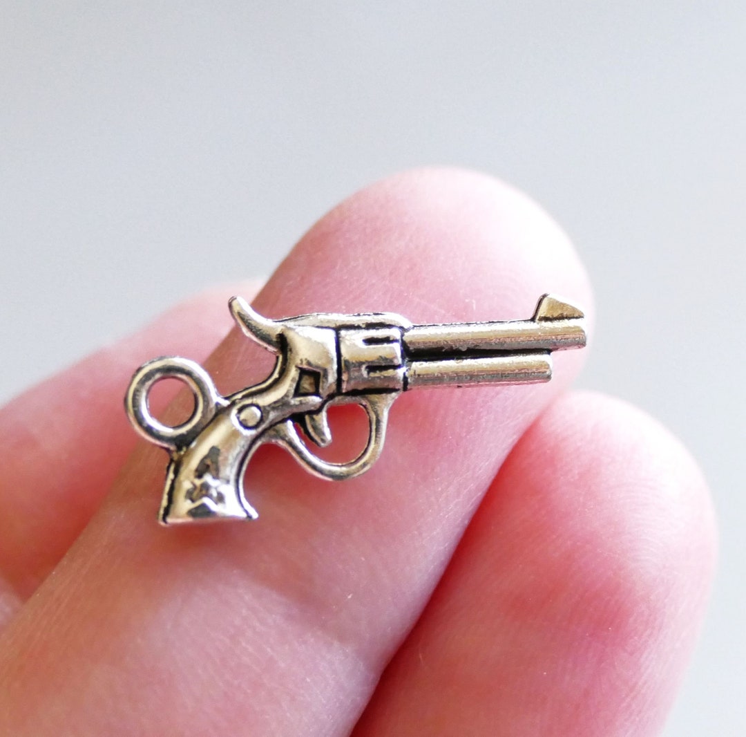 25x Bulk Pistol Charms, Antique Silver Tone Military Revolver Pendants ...
